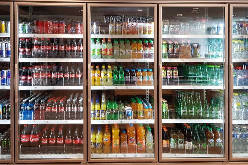 Cisaplast - GIANT 2200 4 TÜREN - POS TEMP LED L CS - FRP